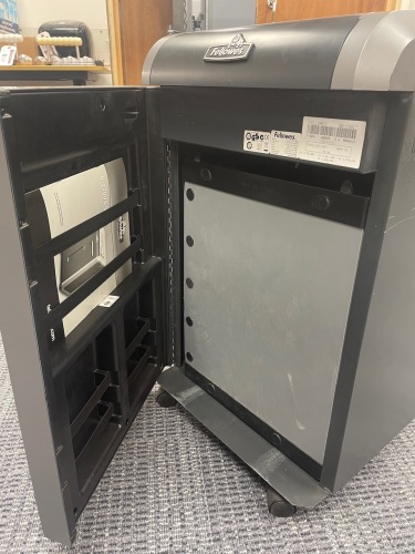 Fellowes C-220i Shredder with Manual