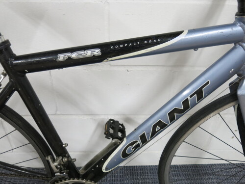 Giant FCR Compact Men's 18 Gear Road Bike