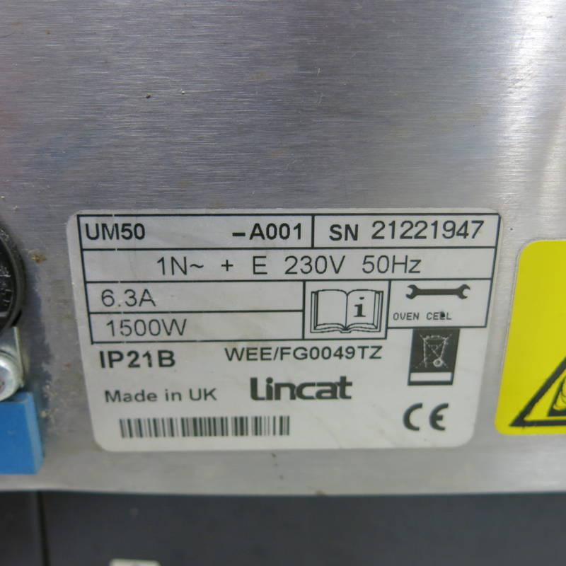 Lincat UM50 Upright Heated Merchandiser (A/F for Spares or Repair)