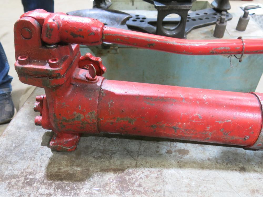 Staffa Tube Bender & Quantity of Formers in 2 Metal Carry Cases.