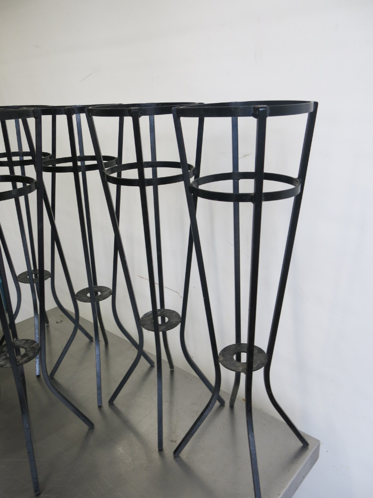 Quantity of Bar Accessories to Include: 1 x Punch Bowl, 7 x Wine ...