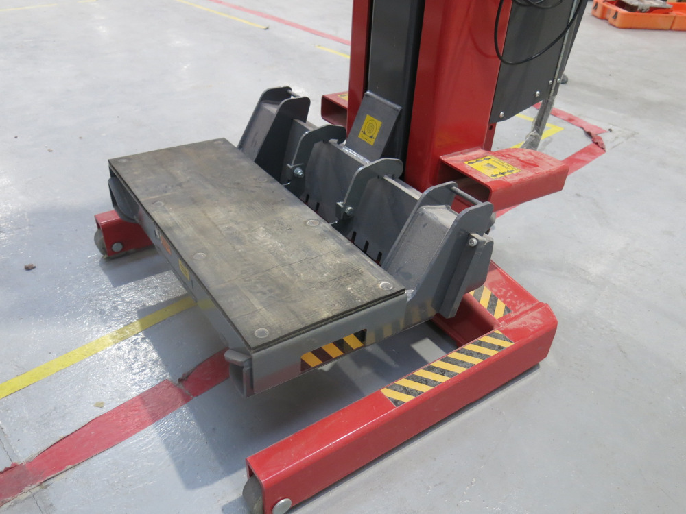 Set of 4 Totalkare T8DC, Cable Free, 7500kg Mobile Column Lifters, DOM ...