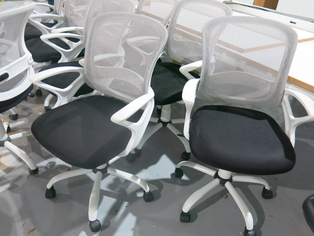 13 x White Mesh Back with Black Hopsack Seat, Office Adjustable Swivel ...