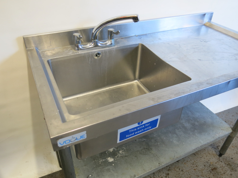 Stainless Steel Single Bowl Sink with Taps & Shelf Under, Size H90 x W120 x 60cm.