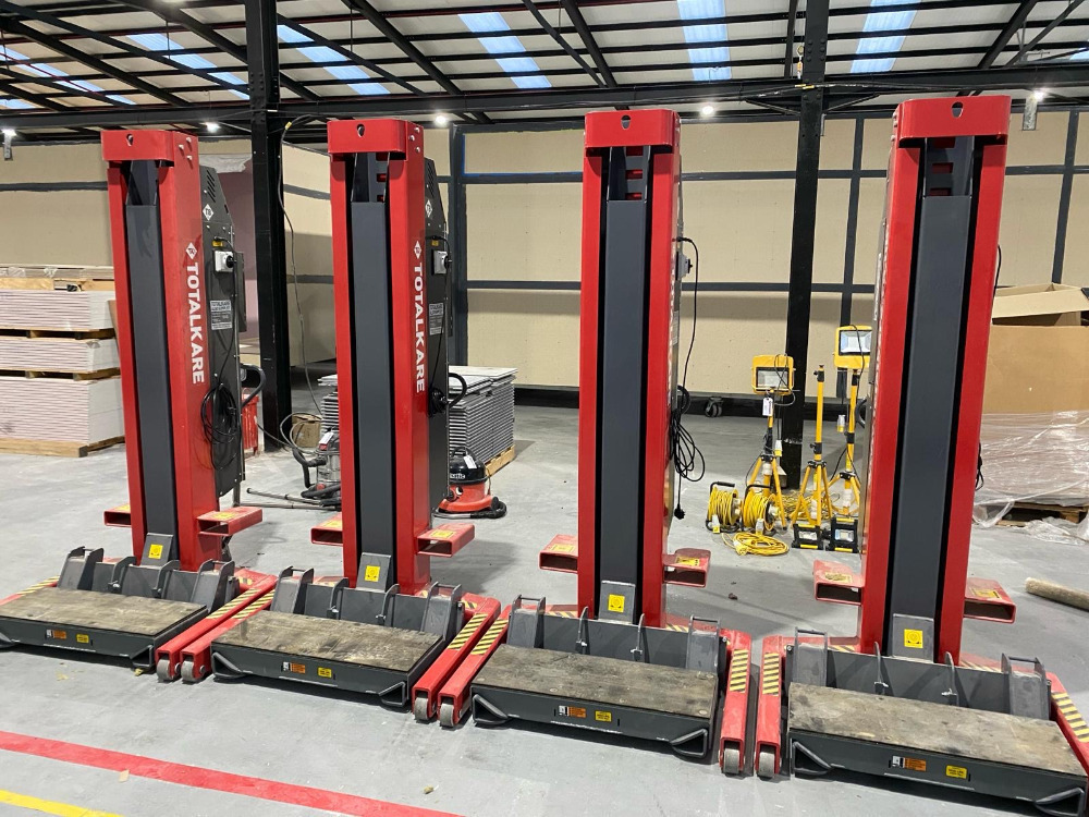 Set of 4 Totalkare T8DC, Cable Free, 7500kg Mobile Column Lifters, DOM ...