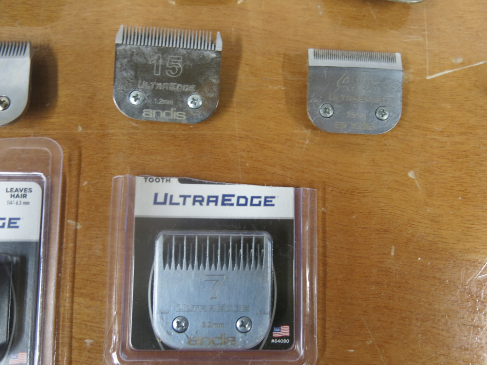 Quantity of Cordless Clippers to Include: 3 x Heiniger Saphir with 3 ...