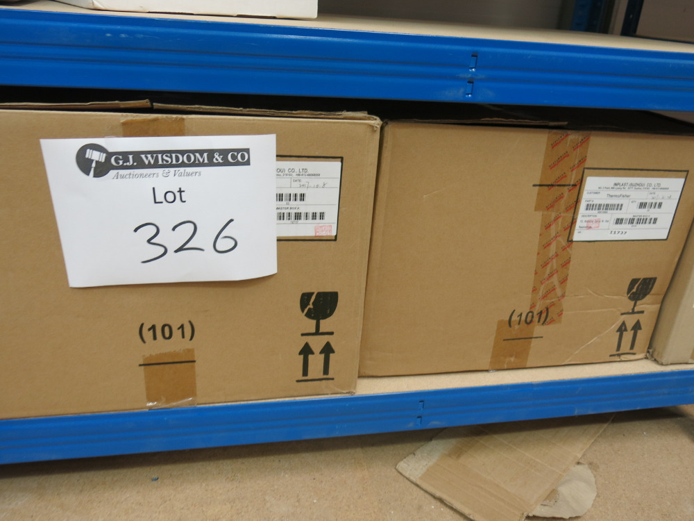 1 x Shelf with 2 x Boxes of ThermoFisher Reaction Plates 96 Well & 19 x ...