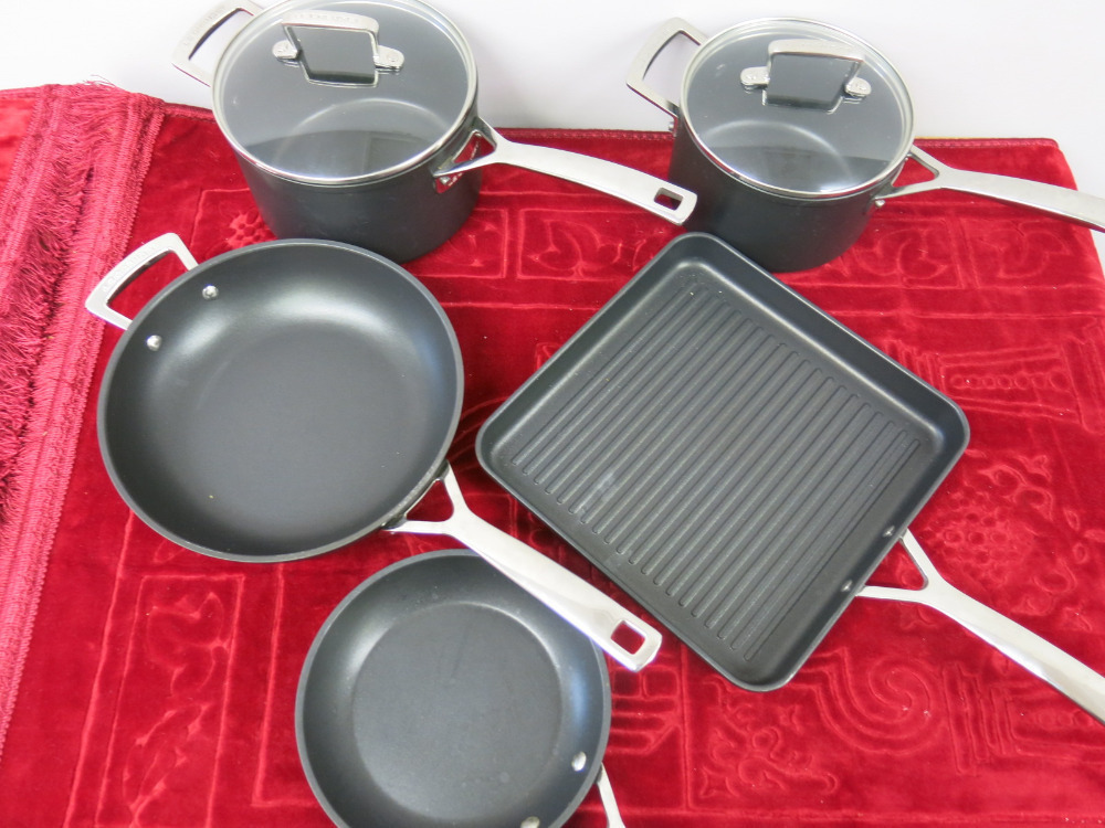 Set of 5 x Le Creuset Induction Pots & Pans to Include: 2 x Saucepan ...