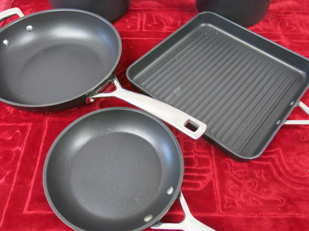 Set of 5 x Le Creuset Induction Pots & Pans to Include: 2 x Saucepan ...