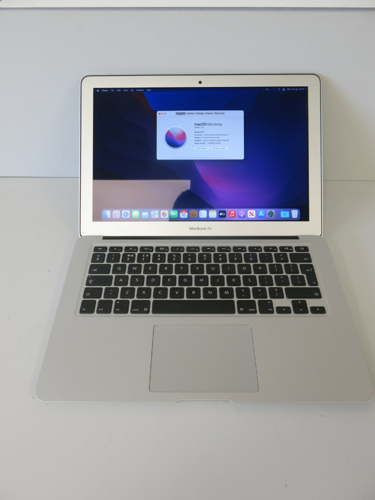 Apple 13.3 MacBook Air Model A1466 Running macOS Monterey 12.5, 1.6Ghz ...