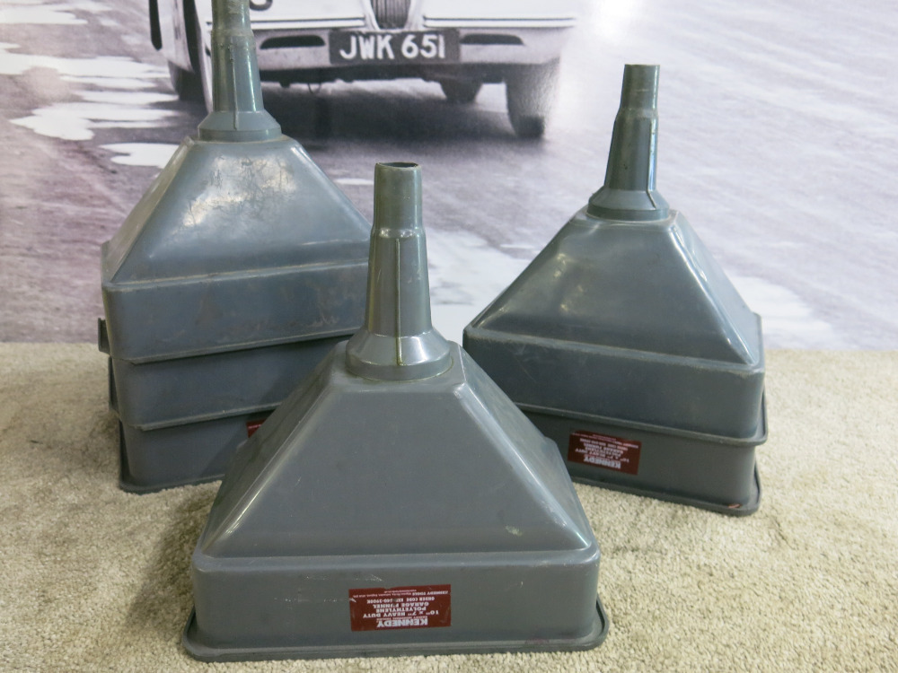 6 x 10 Kennedy Heavy Duty Plastic Garage Funnel.