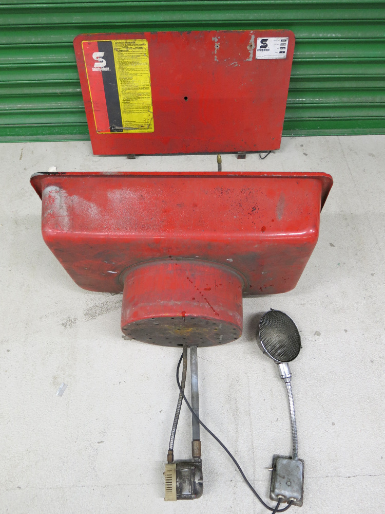 Safety Clean Parts Washer Cleaning Sink. NOTE: unable to power motor.