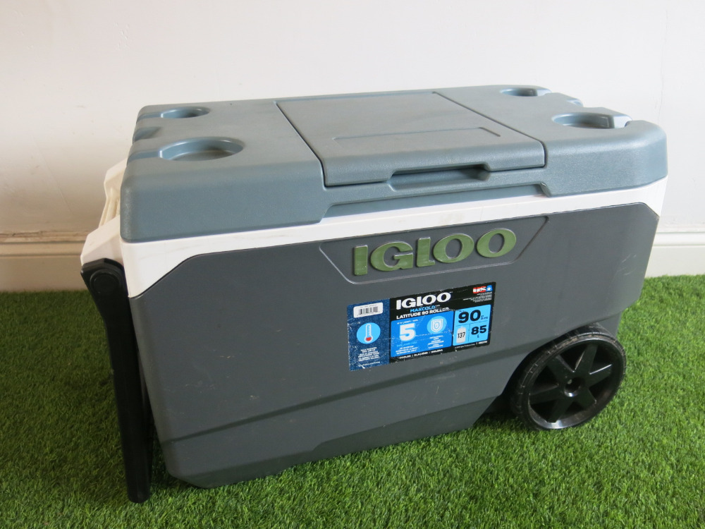 Igloo Max Cold Latitude 90 Roller, Capacity 85Lt.