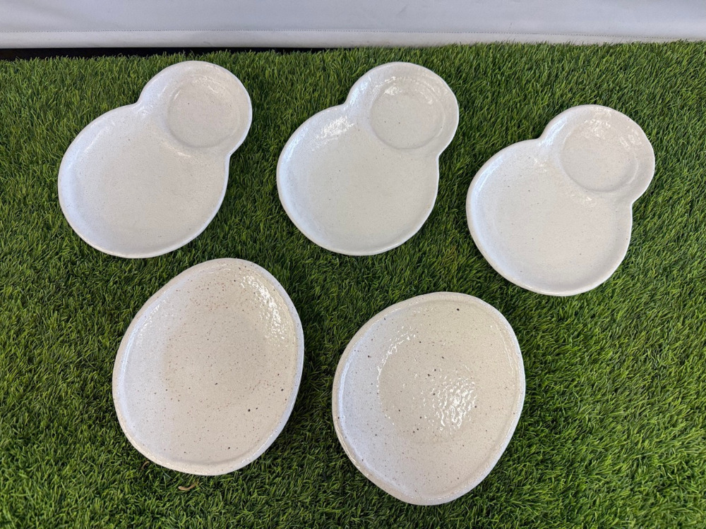 Approx. 110 x Stone Glazed Plates to Include: 40 x Egg Shaped Plate ...