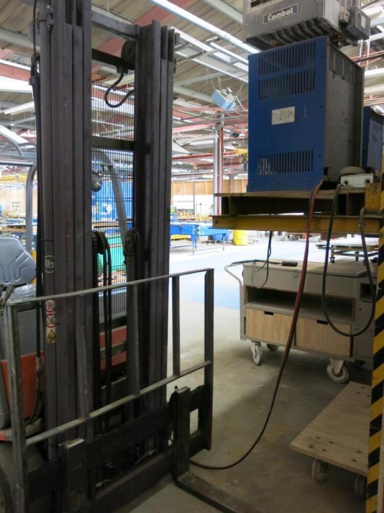 BT Cesab Electric Counter Balance Fork Lift Truck, Triple Mast with ...